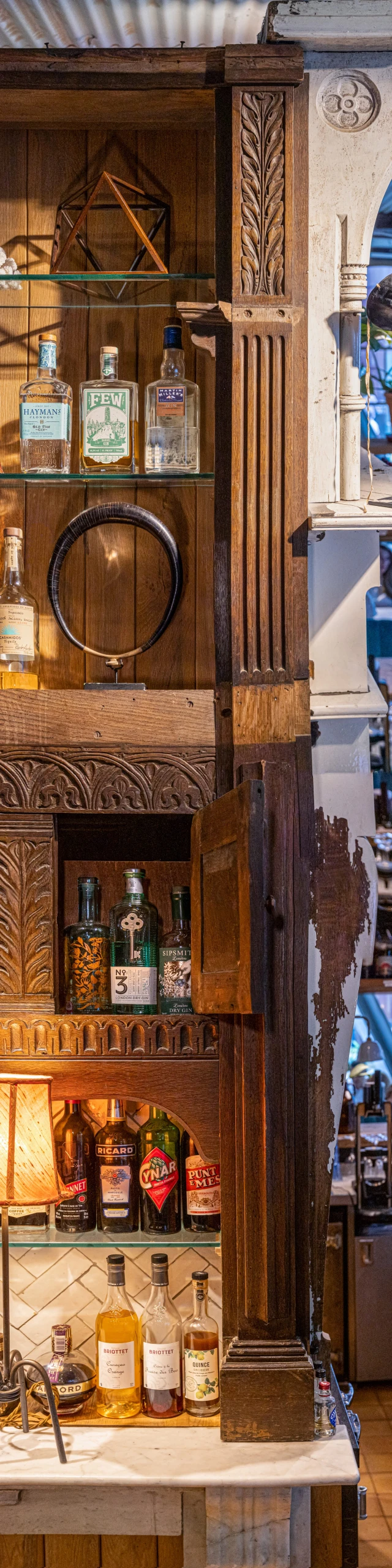 Victoria | ridinghouse